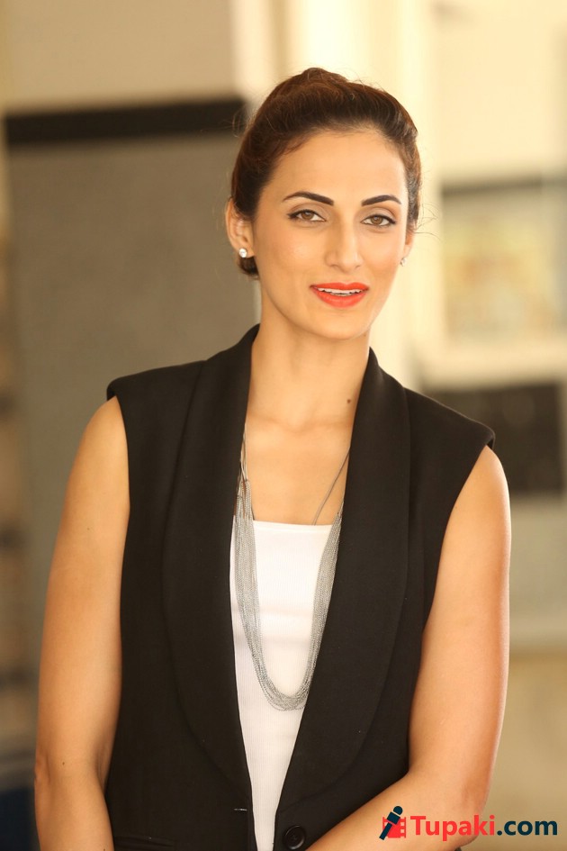 Silpa Reddy Latest Pics