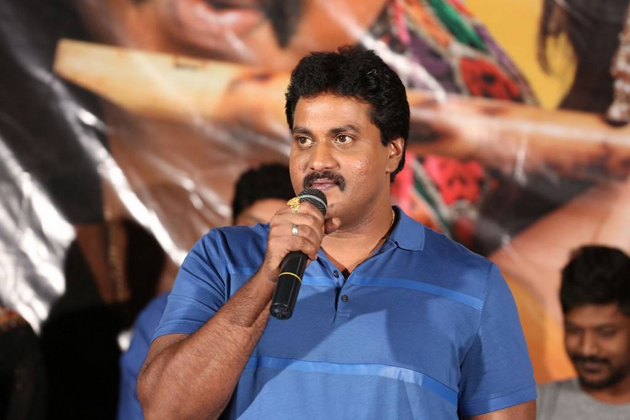 సునీల్ ను చూసి యంగ్ హీరోస్ నేర్చుకోవాల్సిందే….