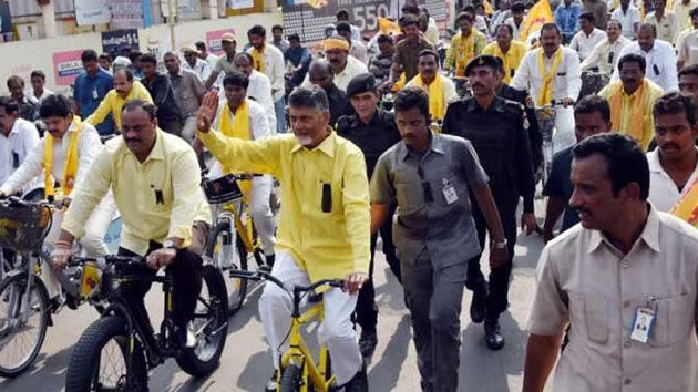 టీడీపీ సైకిల్ యాత్ర బాబును హ‌ర్ట్ చేసిందే