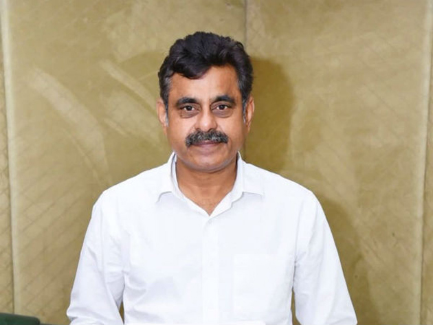 టీఆర్ ఎస్‌ కు షాక్‌..సిట్టింగ్ ఎంపీ రాజీనామా