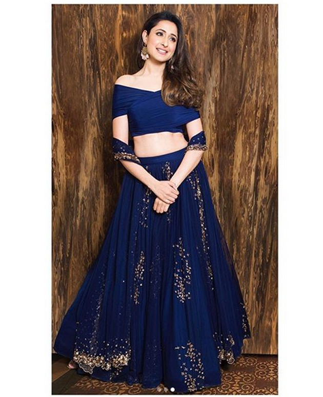 Pragya Jaiswal Insta Pics