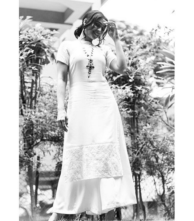 Regina Cassandra insta Pics