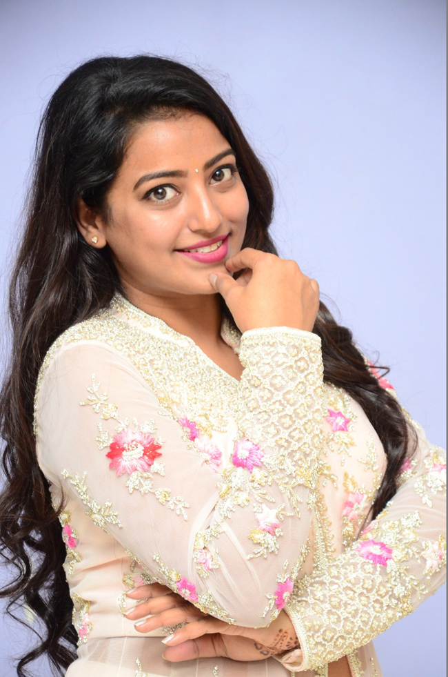 Actress Taruni Singh Photos