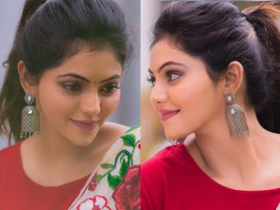 Athulya Ravi Traditional Pics