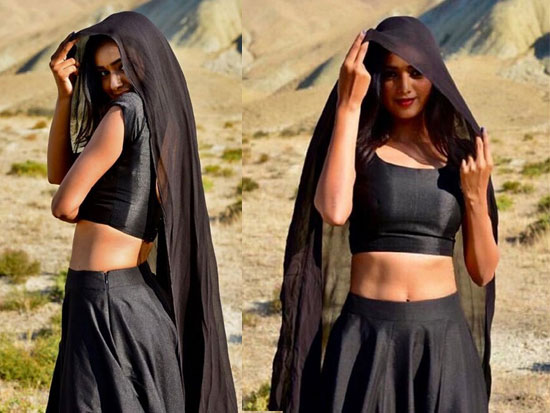 Neha Solanki Looking Beautiful