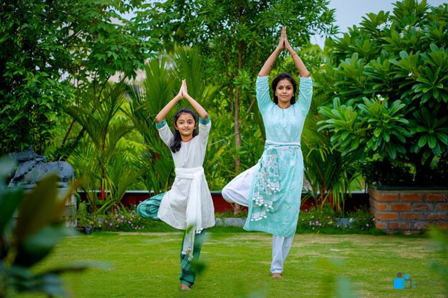 Telugu Pop Singer Smita And Daughter Shivi