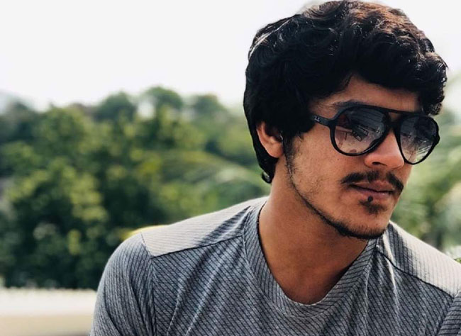 తండ్రి హిట్‌ సినిమా రీమేక్‌ చేయాలనుందట