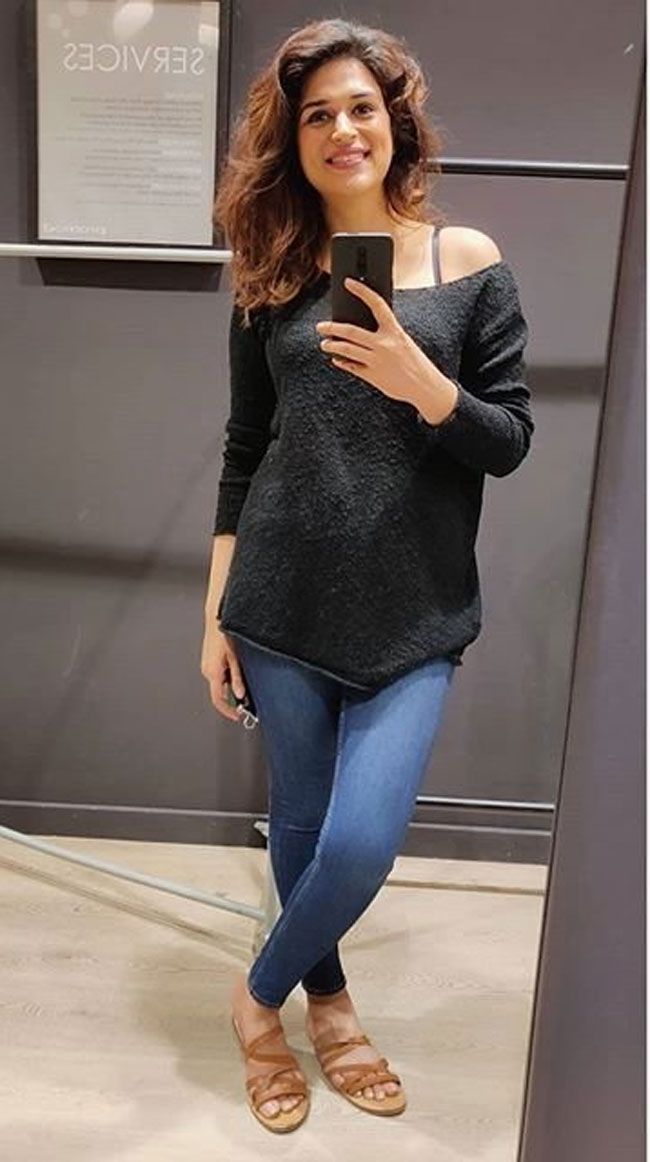 November 10th Actress Insta Pics