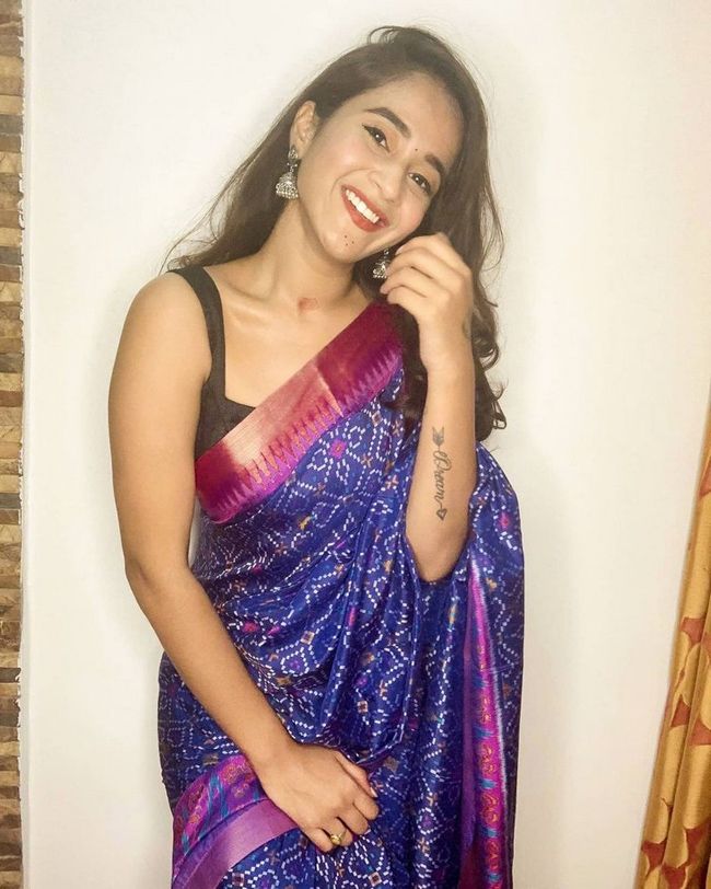 Deepthi Sunaina Saree Looks