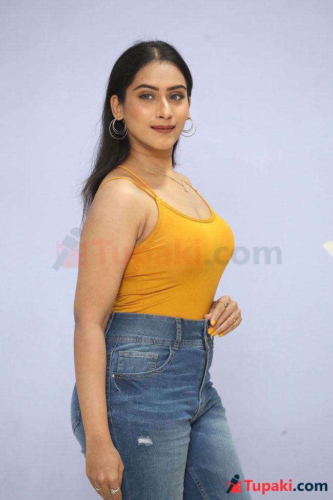 preeti singh Latest Photoshoot Pics