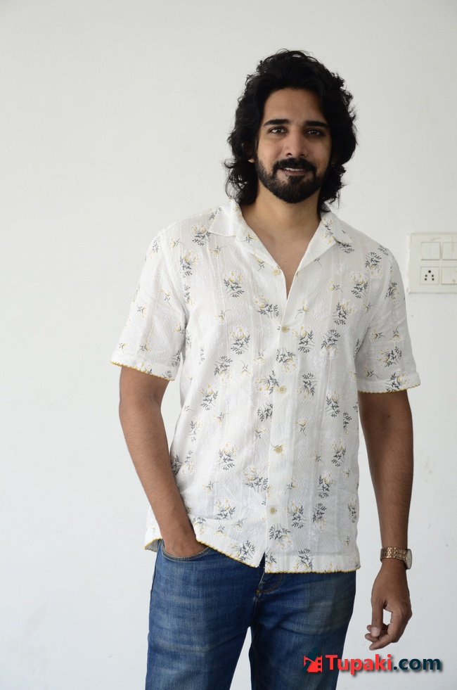 Actor Sushanth Interview Stills