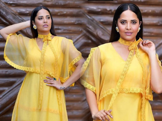 Anasuya Bharadwaj Looking Awesome In Yellow Dress