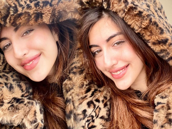 Samreen Kaur Stunning Cliks