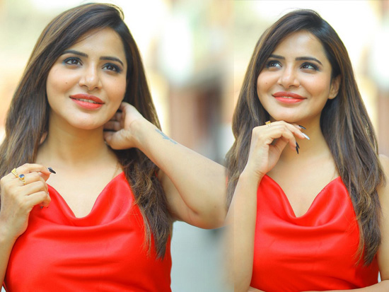 Ashu Reddy New Photoshoot in Red Dress