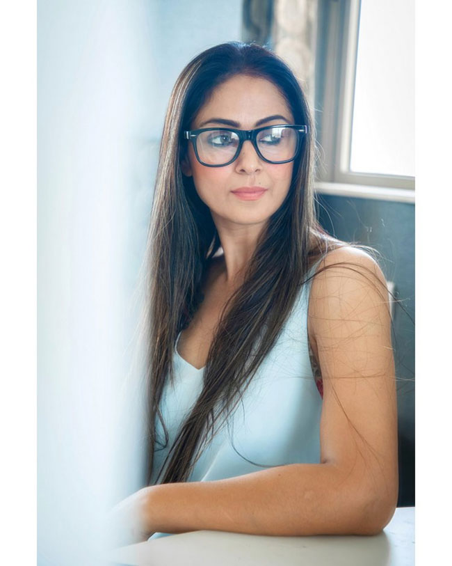 Beautiful Simran Rishi Bagga - Photogallery - Page 1