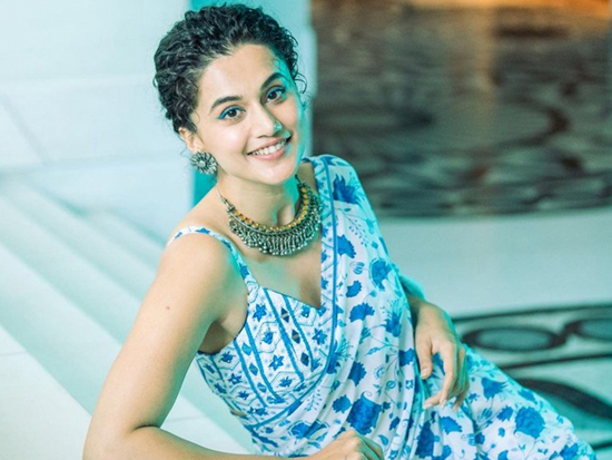 Alluring Looks Of Tapsi Pannu In Saree