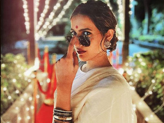 Niharika Konidela Trying The Gangubai Look