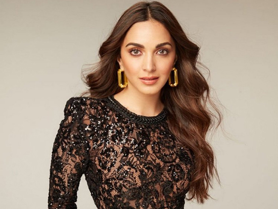 Exquisite Pics Of Kiara Advani In Black