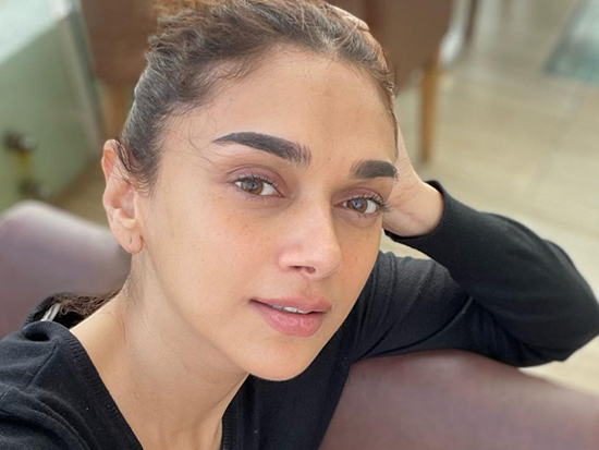 Latest Insta Pics Of Aditi Rao Hydari
