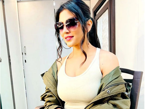 Stunning Looks Of Lahari Shari