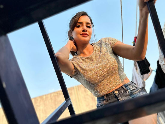 Stunning Pics Of Ashu Reddy