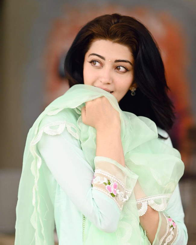 Pranita Subhash Traditional Attire