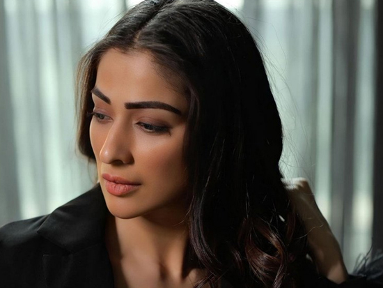 Scorching Looks Of Laxmi Raai In Black