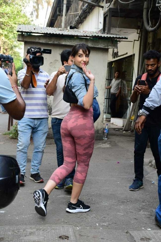 Alluring Photos Of Nora Fatehi From Manike Song