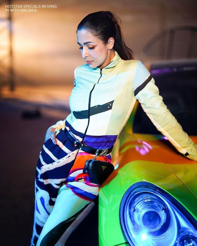 Staggering Poses Of Malaika Arora In Black