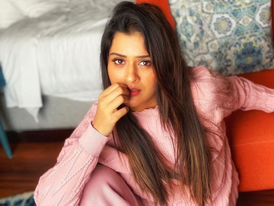 Stunning Looks Of Payal Rajput