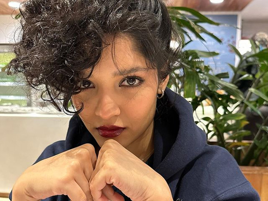 Rithika singh with A Serious Stare