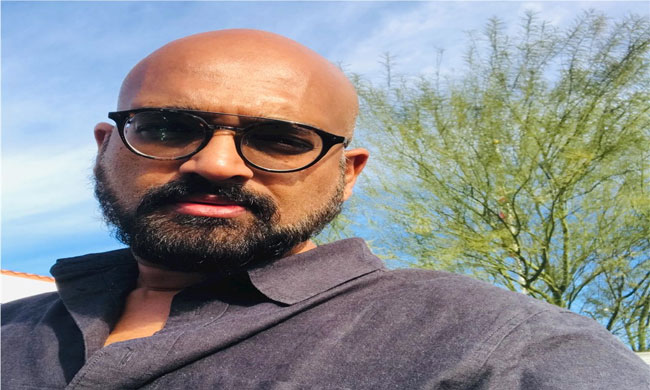 ఓయ్ డైరెక్టర్ తో మెగా హీరో..?