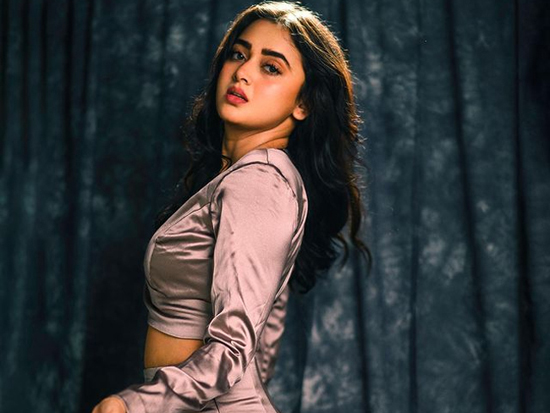 Stunning Looks Of Tejaswi Prakash