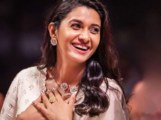 Cute n Adorable Pics Of Priya Bhavani