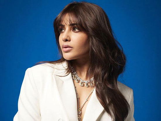 Enticing Photoshoot Of Samantha In White