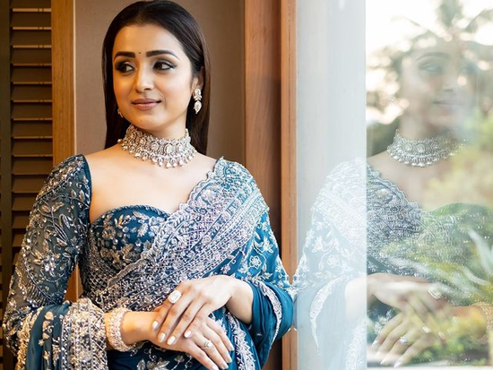 Evergreen Trisha Looking Utterly Gorgeous