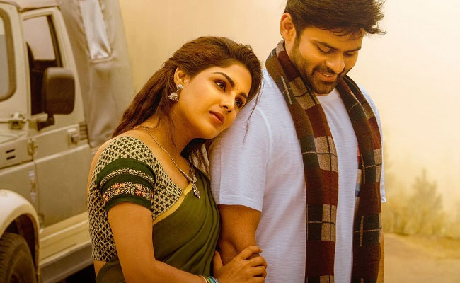 విరూపాక్షకి అక్కడ హిట్ టాక్..! విరూపాక్షకి అక్కడ హిట్ టాక్..!