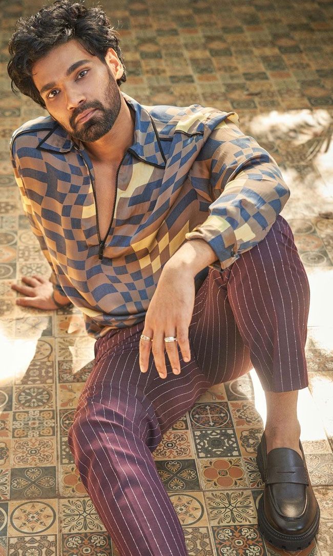 Sreenivas Says "Aspire to INSPIRE" After 'Chatrapathi' Debacle!