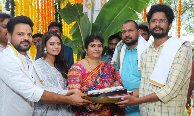 నాన్న ఆశ‌యాల కోసం నిర్మాత‌గా వార‌సురాలు!