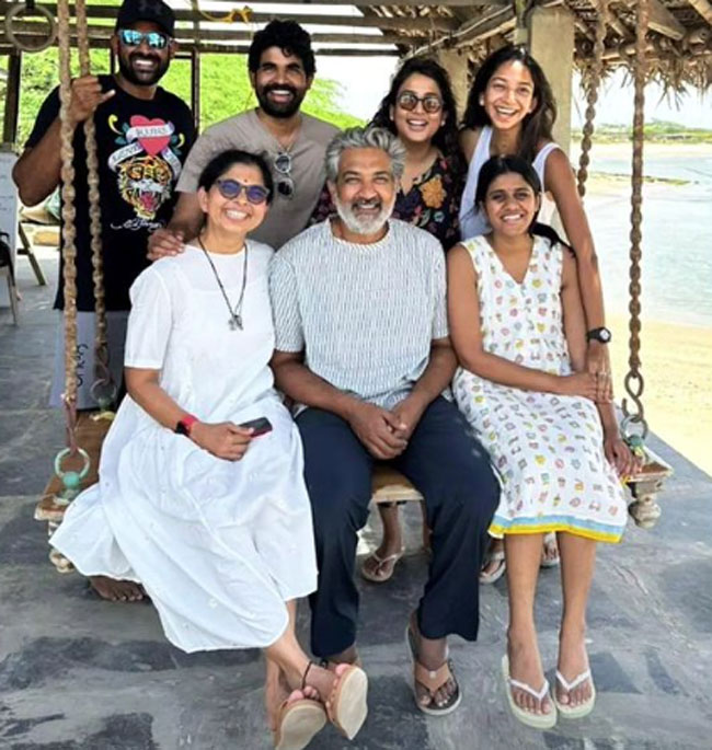 Rajamouli & Family Chilling In Chennai!