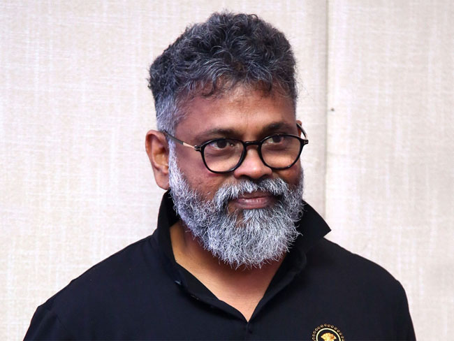 లెక్క‌లు మాష్టారు లాంగ్వేజ్ కూడా నేర్పిస్తారా?