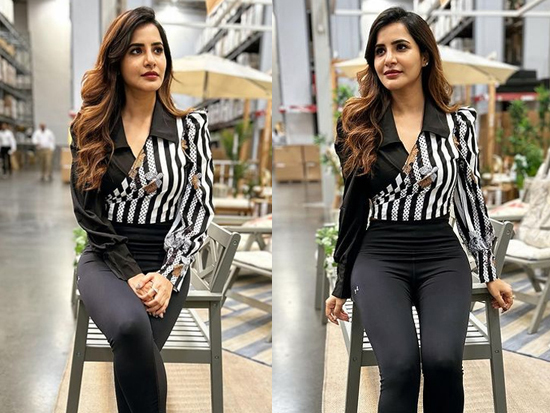 Stylish Looks Of Ashu Reddy